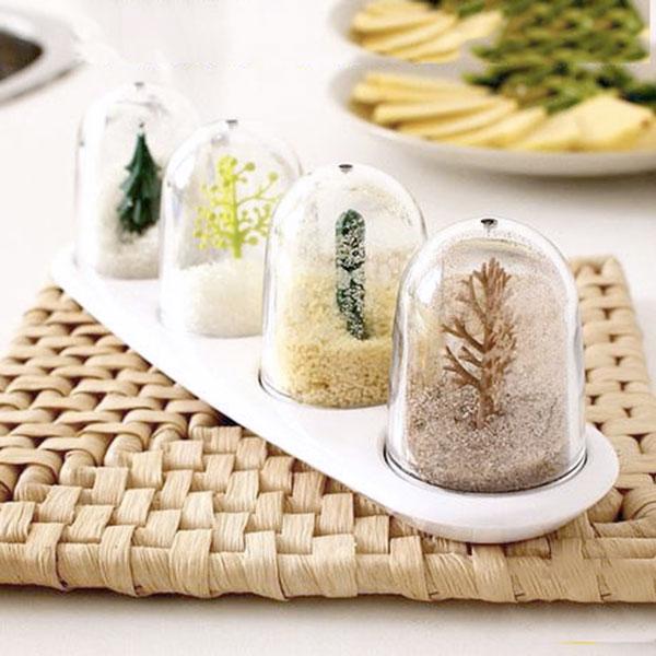 Four Seasons Seasoning Shakers - GEEKYGET