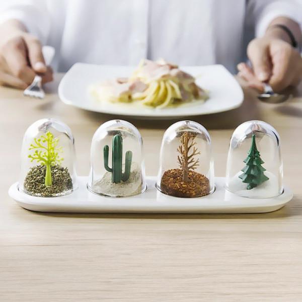 Four Seasons Seasoning Shakers - GEEKYGET
