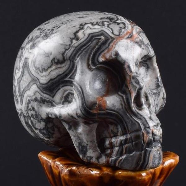 Handmade Natural Skull Crystals - GEEKYGET